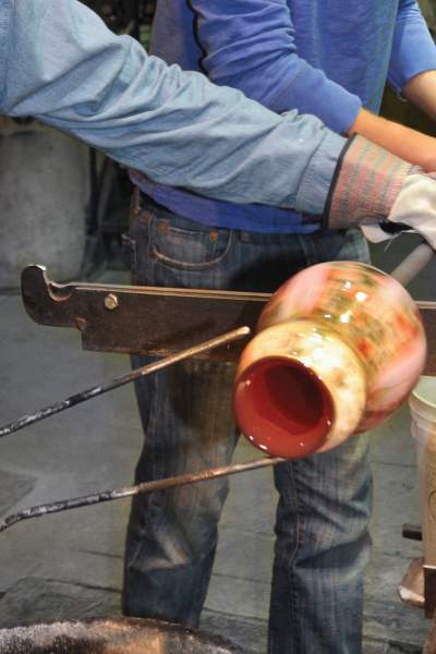 Lotton's Art Glass Studio & Gallery in Crete | Enjoy Illinois