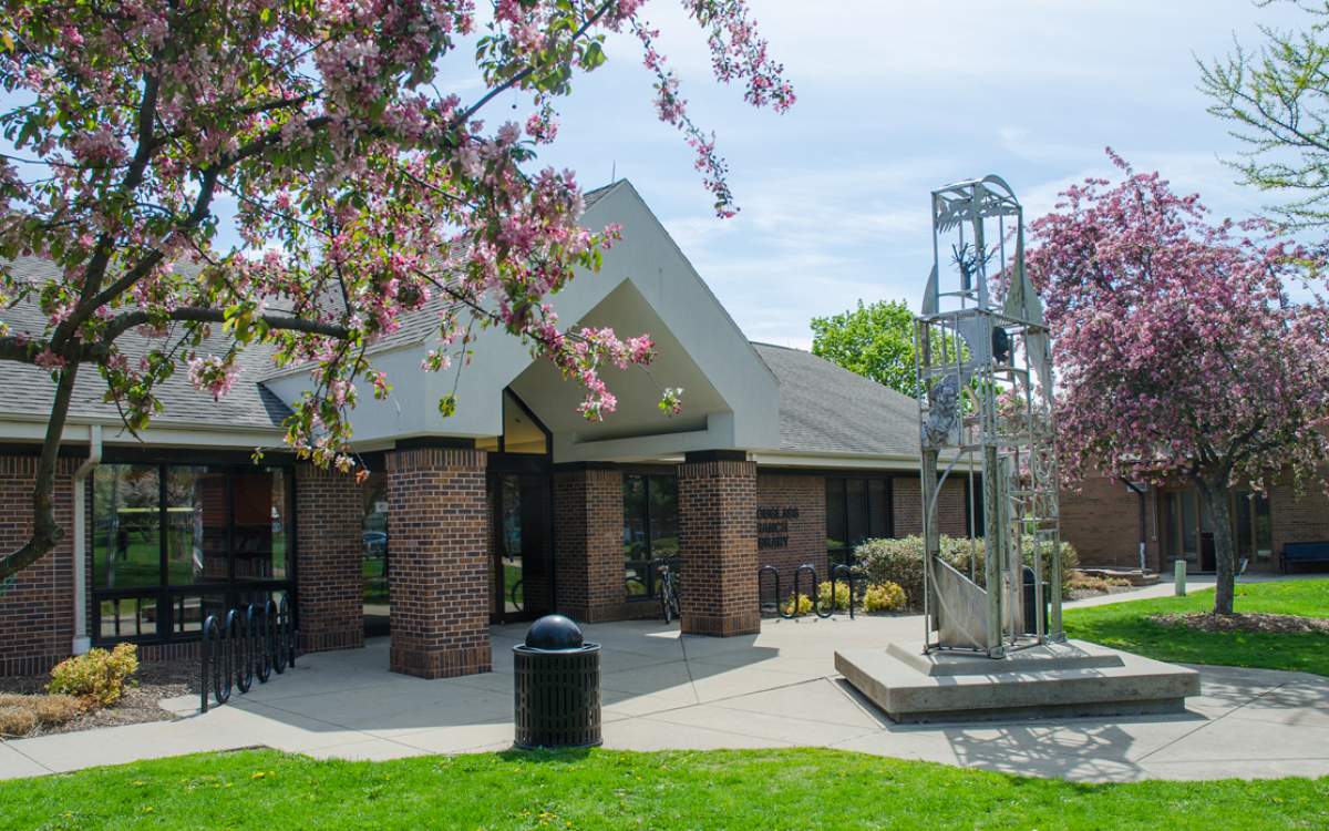 10 Places To Find Preston Jackson Artwork In Illinois | Enjoy Illinois