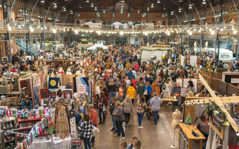 The Best Christmas Markets in Illinois | Enjoy Illinois