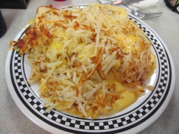 Discovering Springfield's Horseshoe Sandwich | Enjoy Illinois