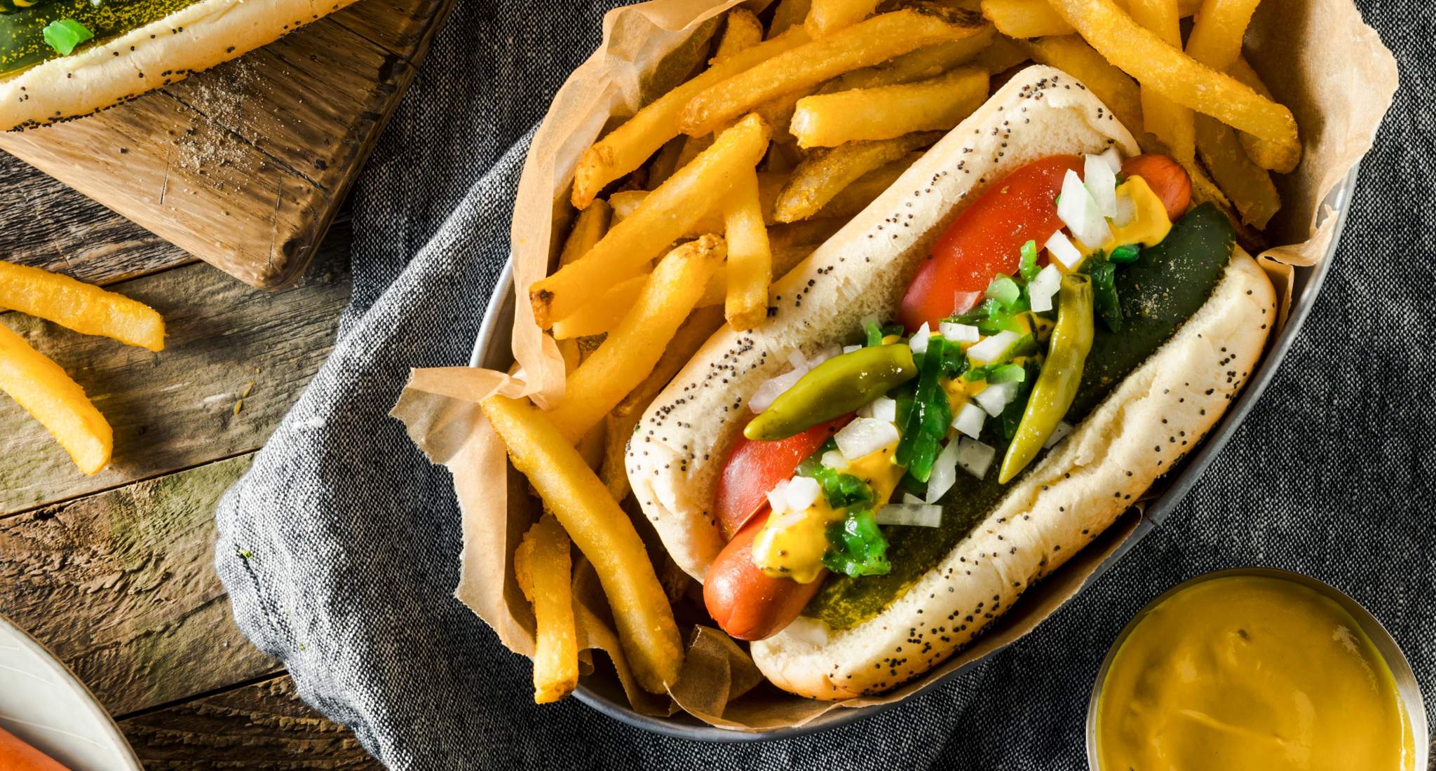 Chicago Style Hot Dog : le seul hot dog qui compte | Enjoy Illinois