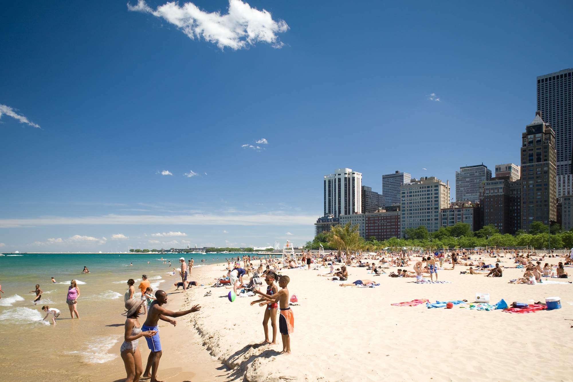 Beaches in Illinois | Enjoy Illinois