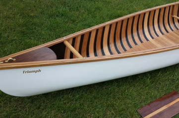 Handcrafted Canoes at Navarro Canoe Co. | Enjoy Illinois