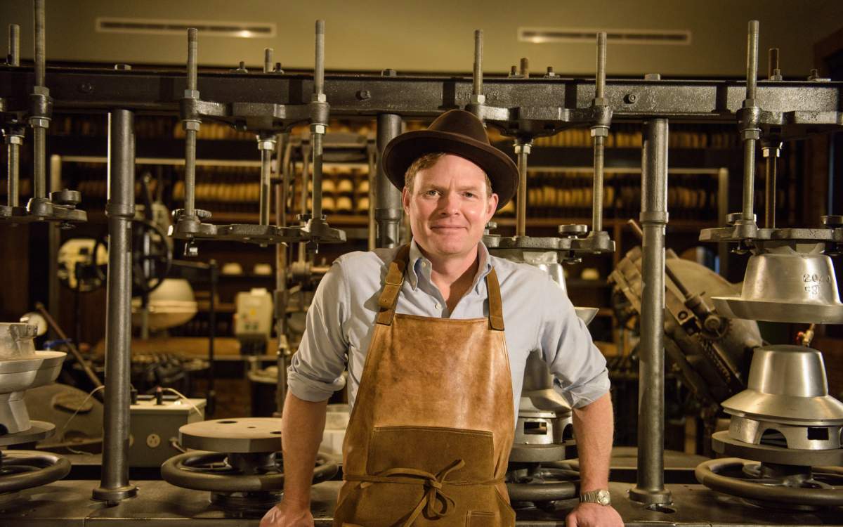 Chicago's Custom Hat Maker | Enjoy Illinois